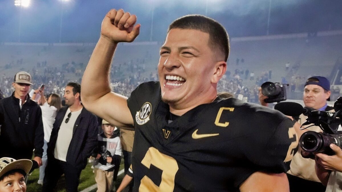 Diego Pavia Reacts In Two Words After Special Honor Ahead Of Heisman ...