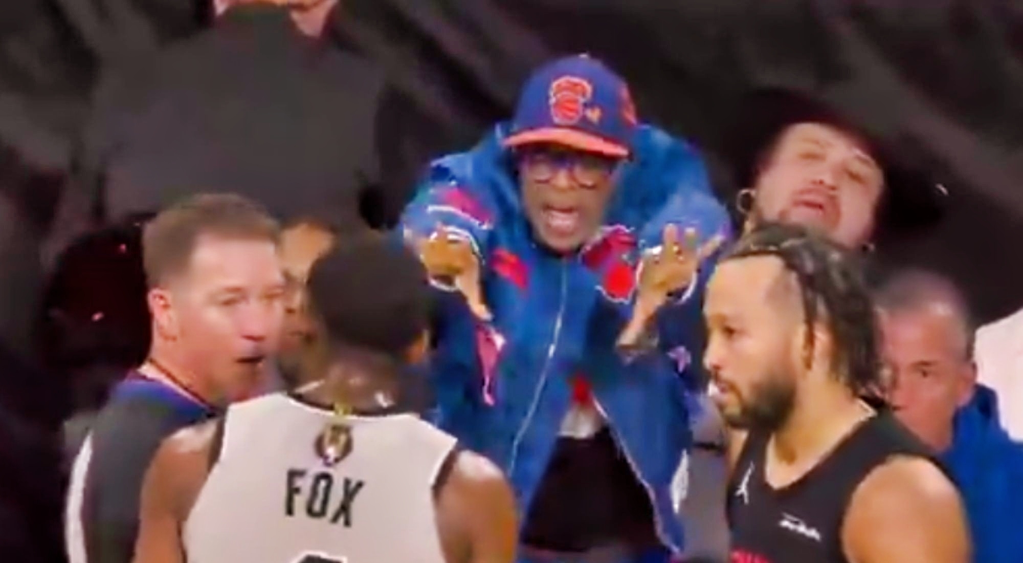 Knicks Superfan Spike Lee Loses His Cool After De’Aaron Fox Foul on ...