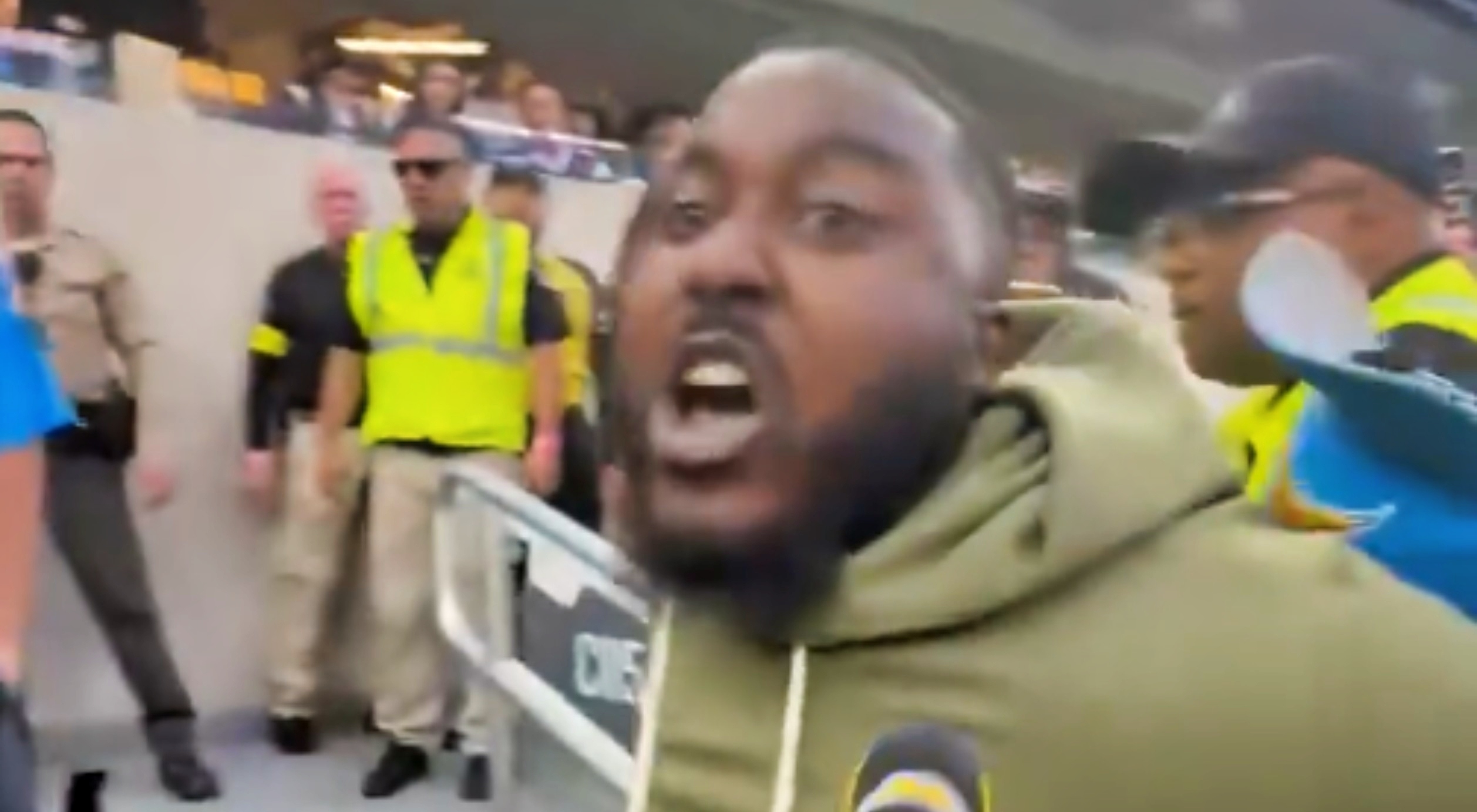 Los Angeles Chargers Fan Ejected After Massive Fight; 10 Security ...