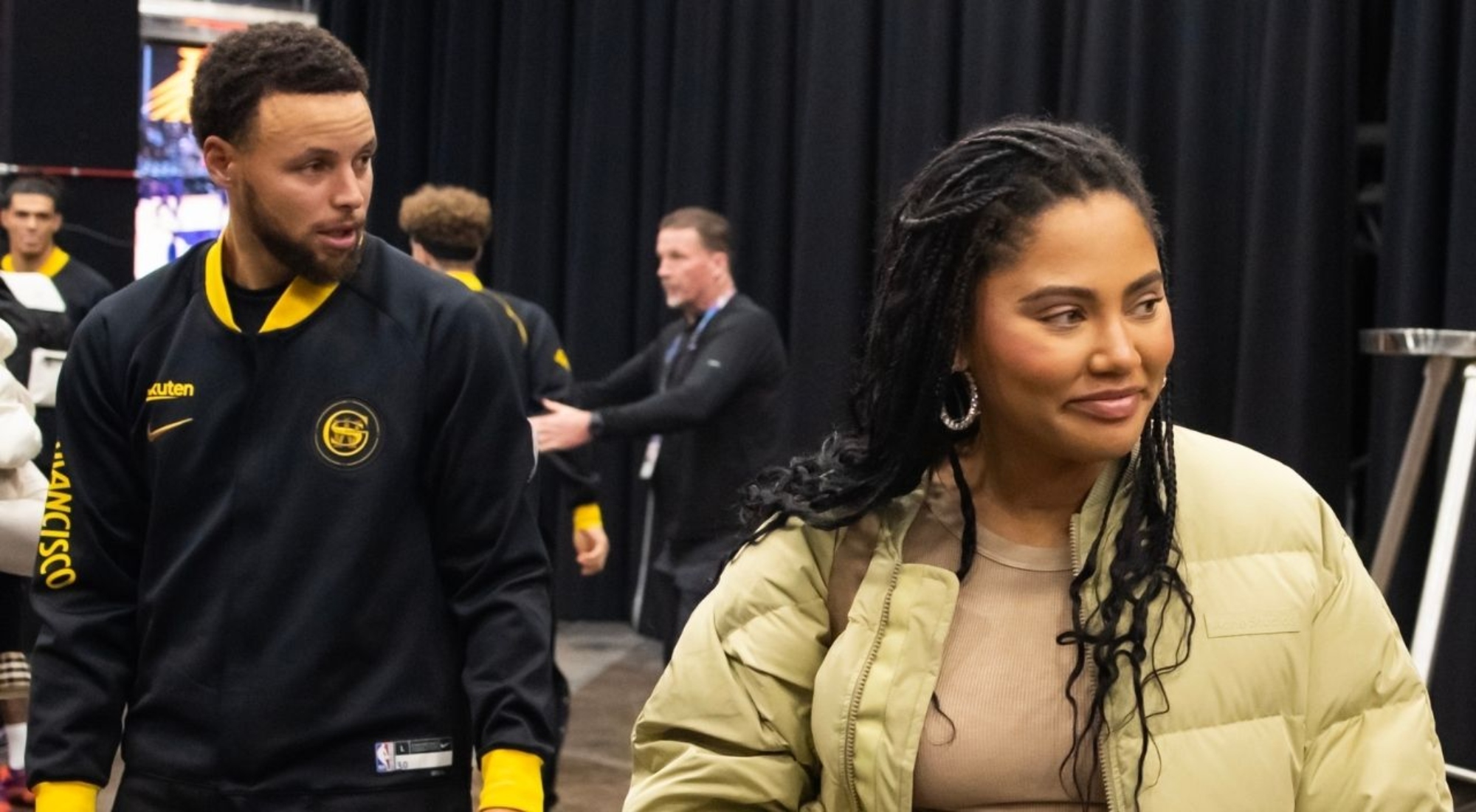 Popular Relationship Coach Calls Out Ayesha Curry For Controversial ...