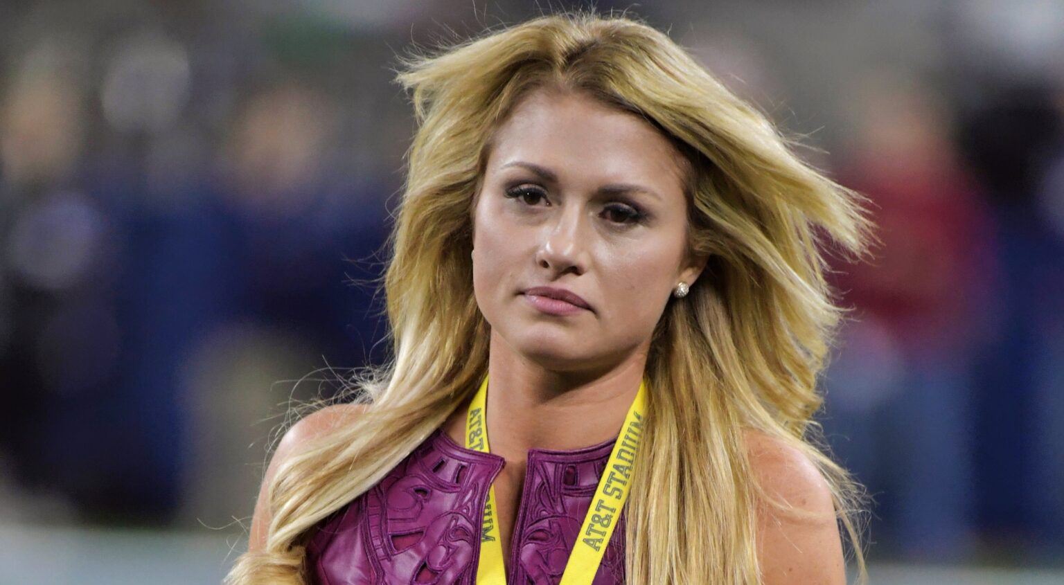 NFL Sideline Reporter Jane Slater's Scary At Home Grilling Accident ...