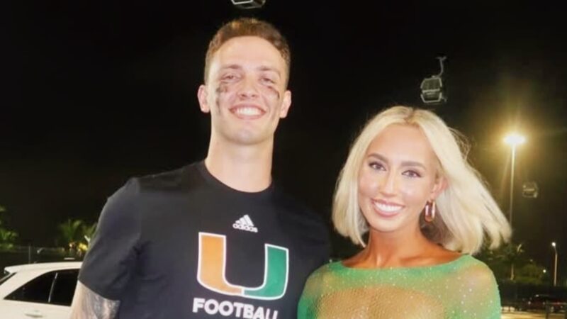 Carson Beck's Sister Stole The Show With Her Outfit As The Hurricanes ...