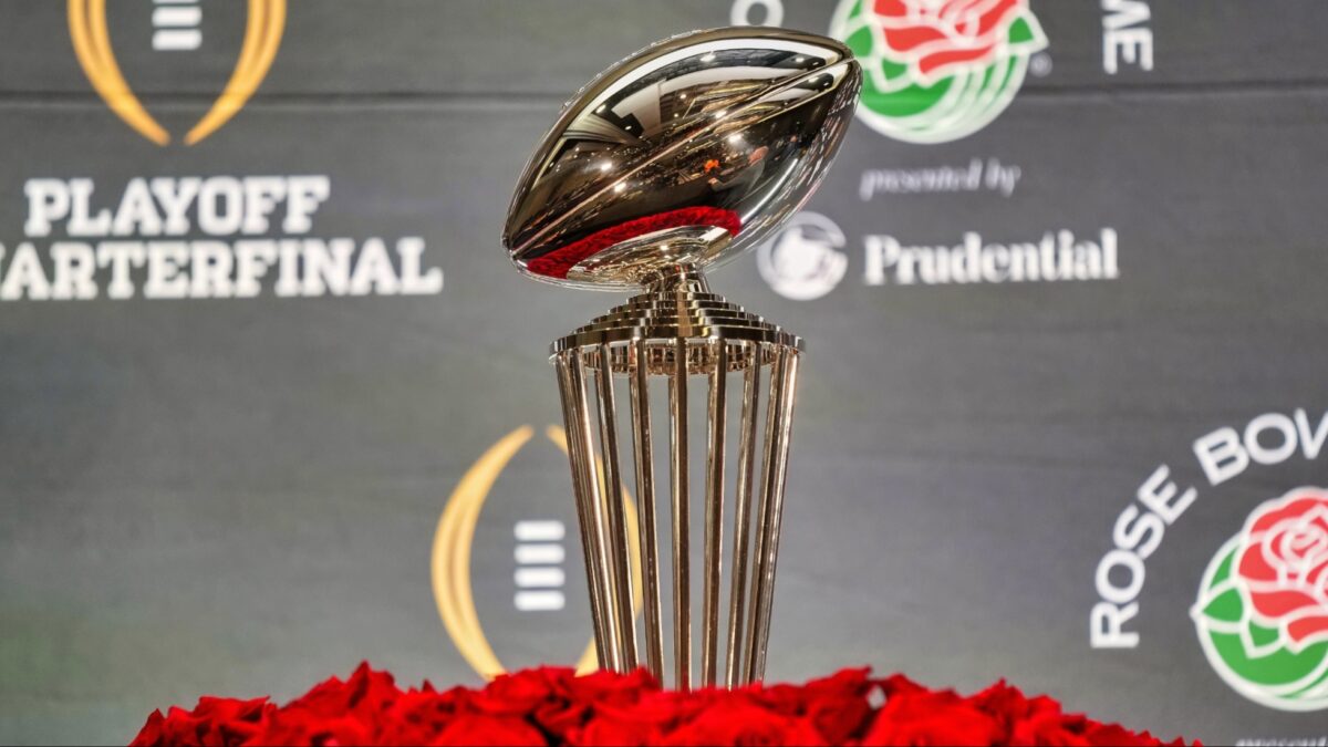 Who Are The Announcers of Indiana vs Alabama Rose Bowl Game?