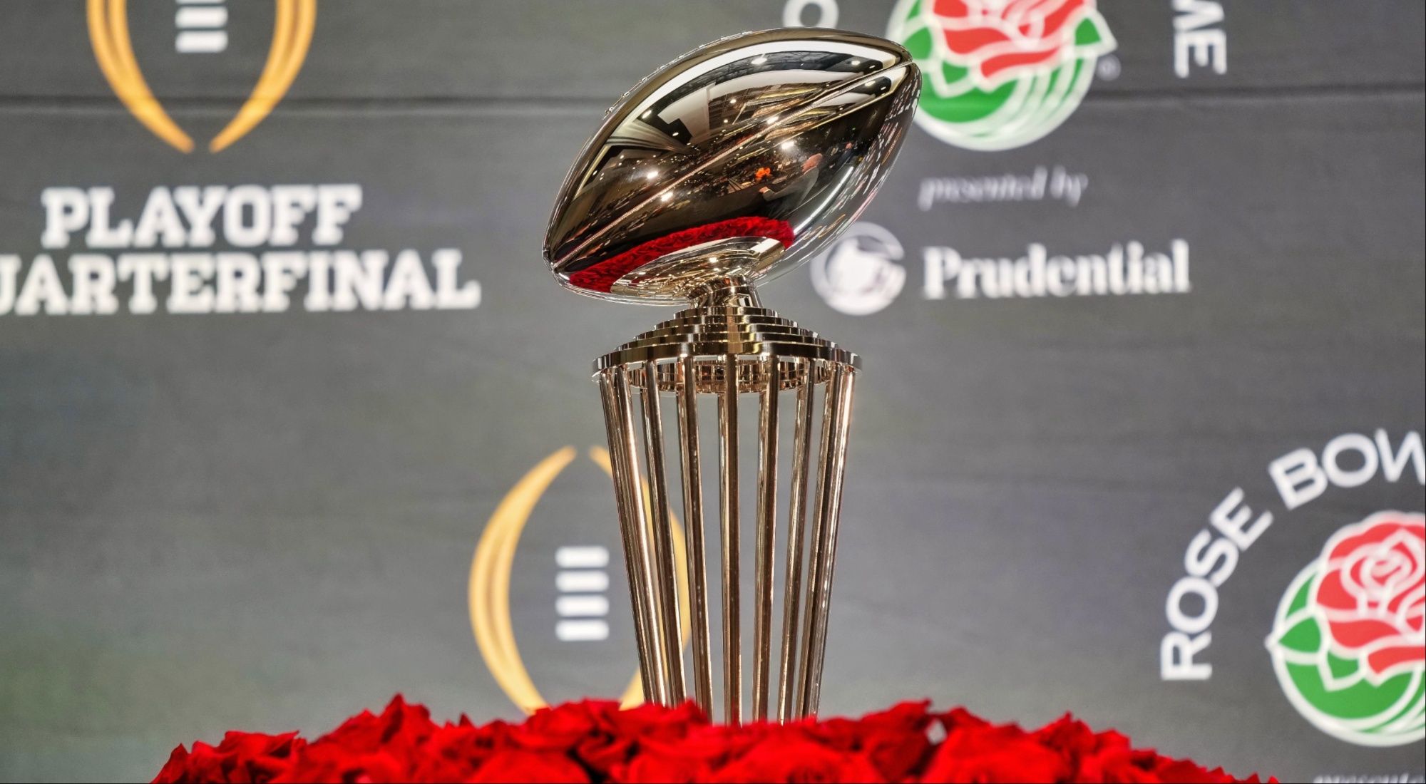 Who Are The Announcers of Indiana vs Alabama Rose Bowl Game?