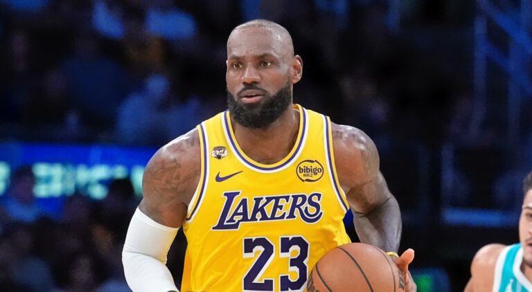 Best NBA Player Props: LeBron James, Kevin Durant & More for Jan 26
