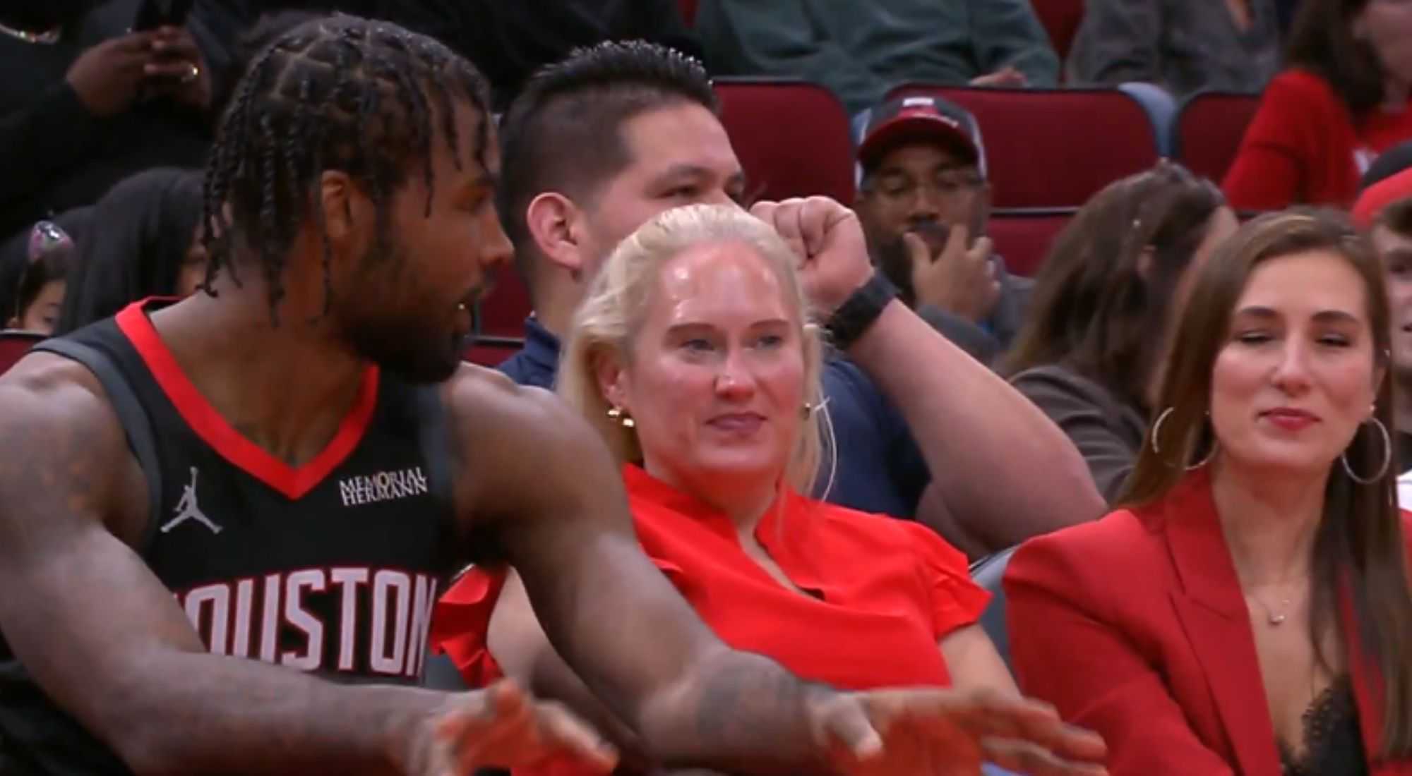 Tari Eason Makes the Most of Rockets–Suns Delay With Courtside Fans [VIDEO]