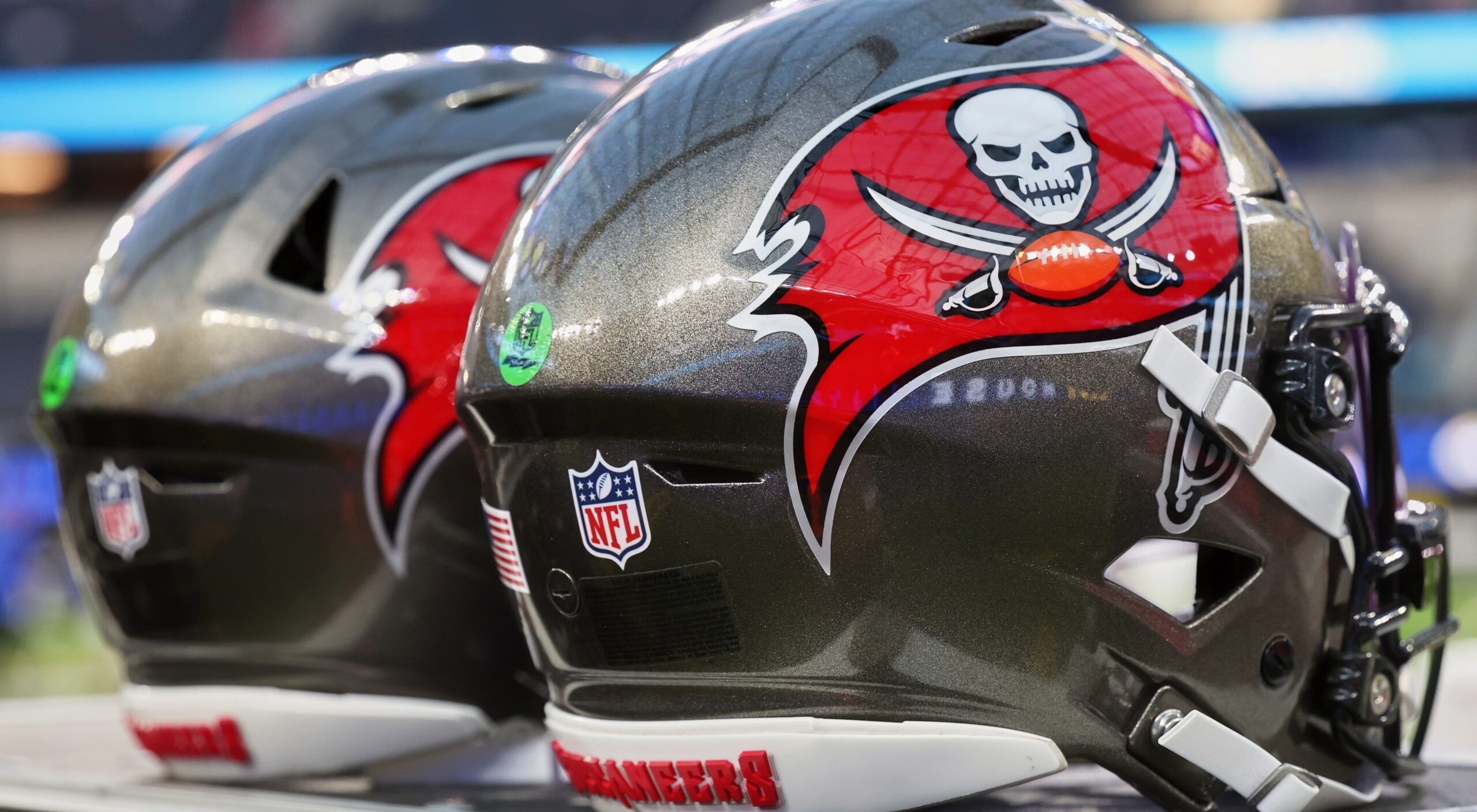Ex-Tampa Bay Buccaneers Player Passes Away At 30 While Playing Pickup ...