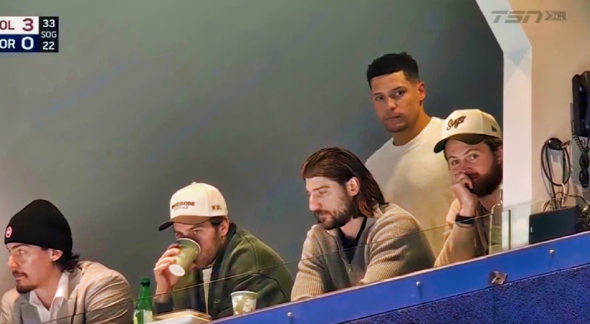 William Nylander Flips The Middle Finger At Camera While Watching Maple ...