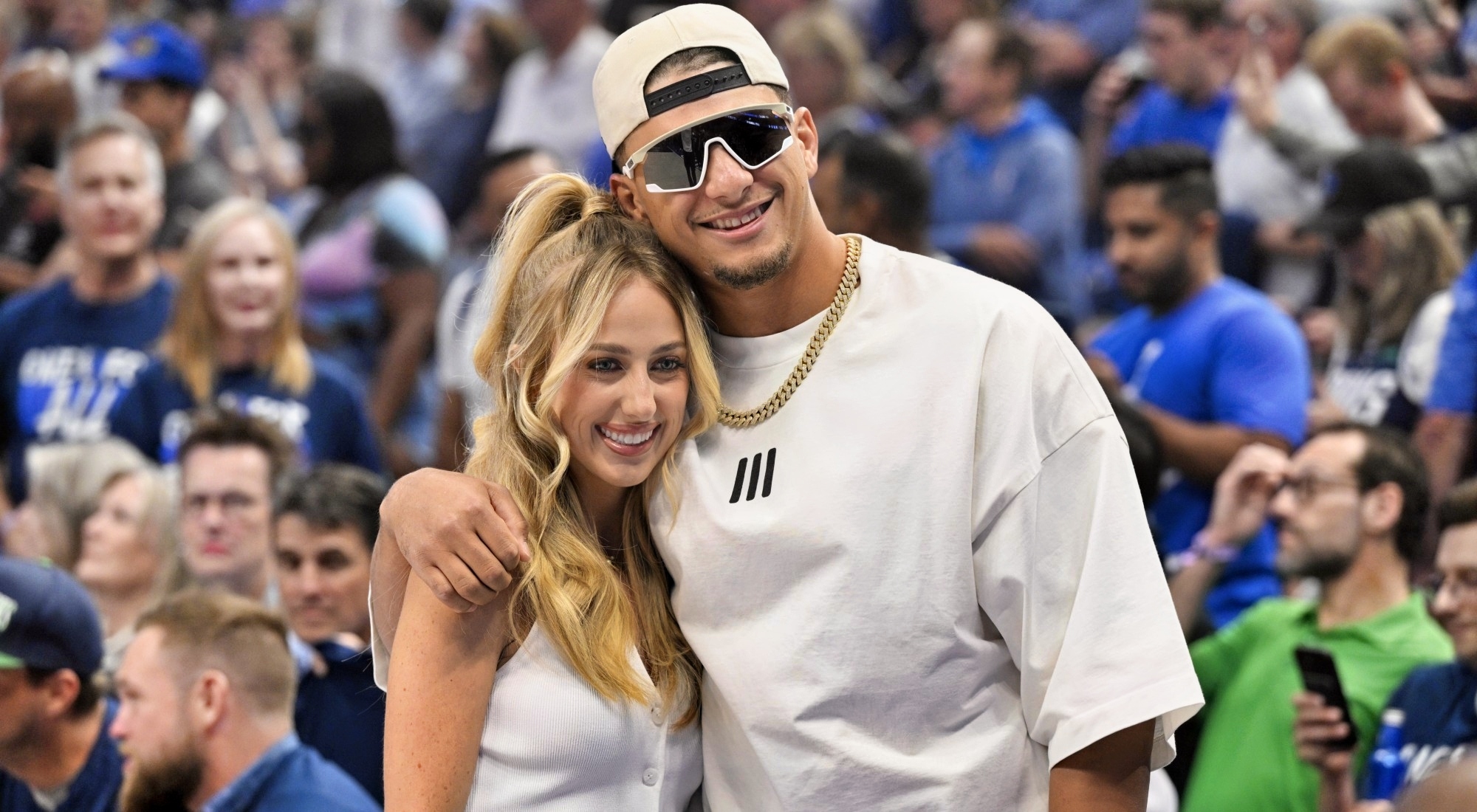 Brittany Mahomes Reveals "Painful Condition" She's Suffering Through