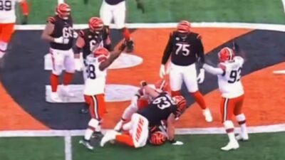 Cleveland Browns Player Caught Performing Sketchy Celebration With Refs ...