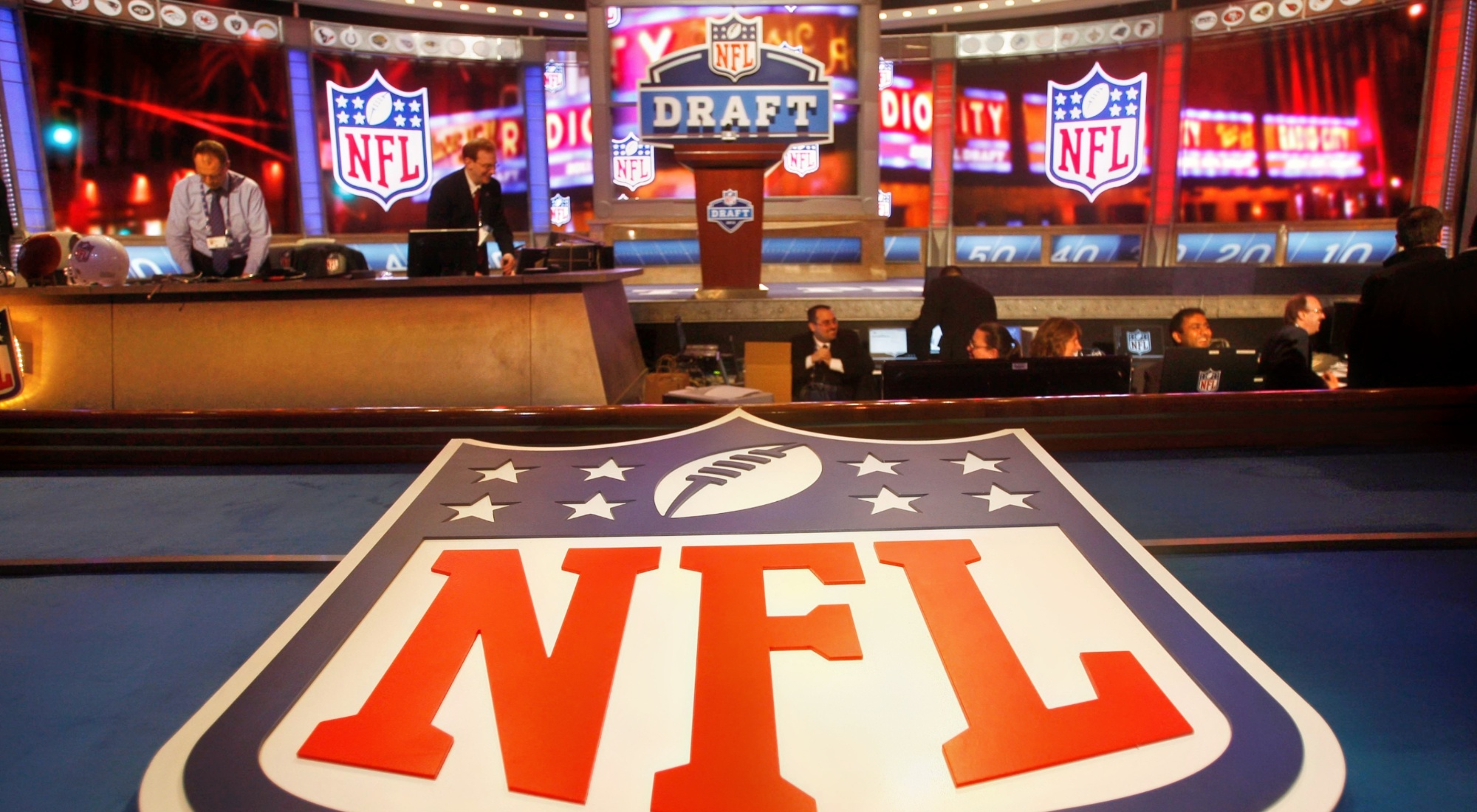 Which CFB Players Are Projected As Top Picks In The 2026 NFL Draft ...