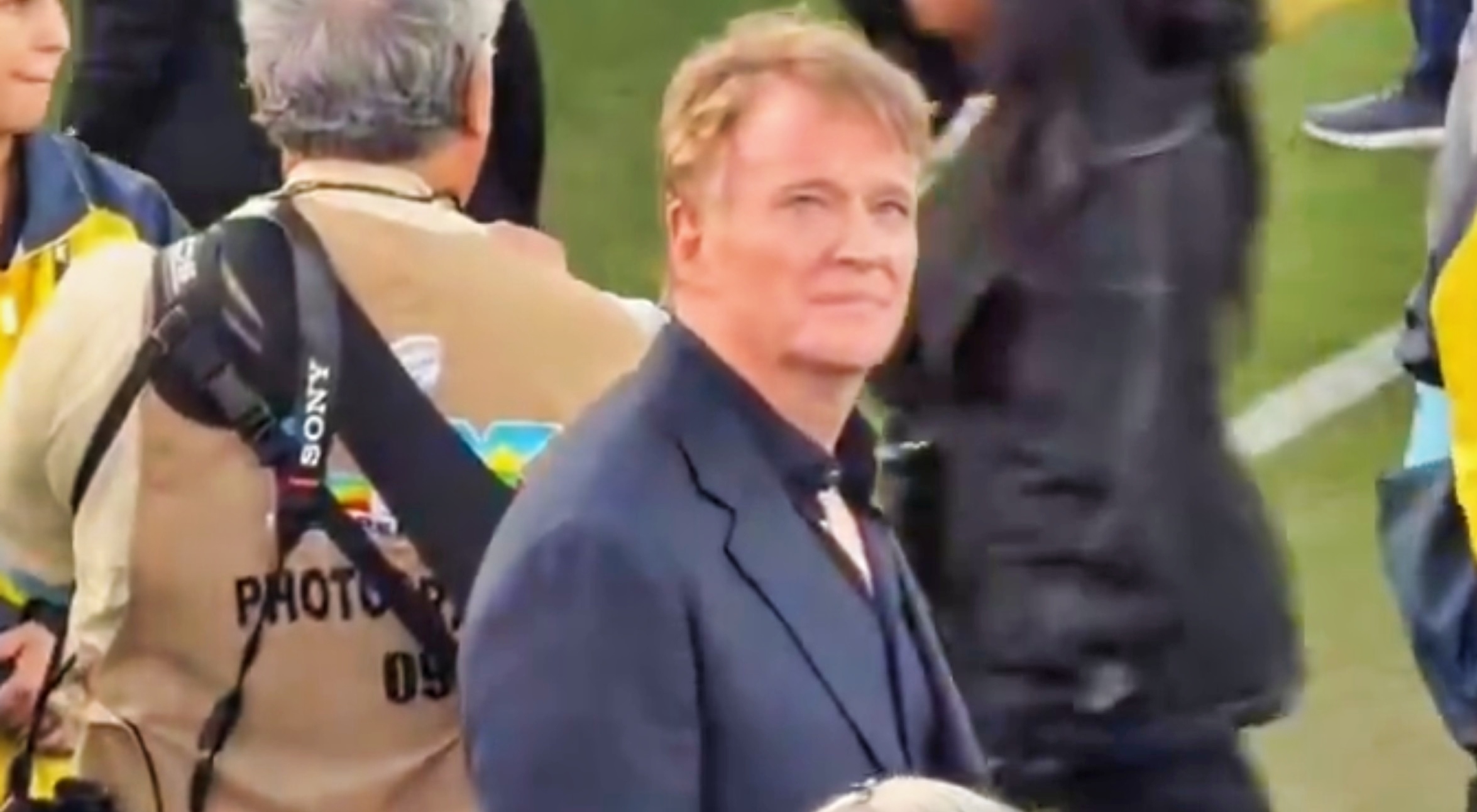 Someone Captured the Exact Moment NFL Commissioner Roger Goodell ...