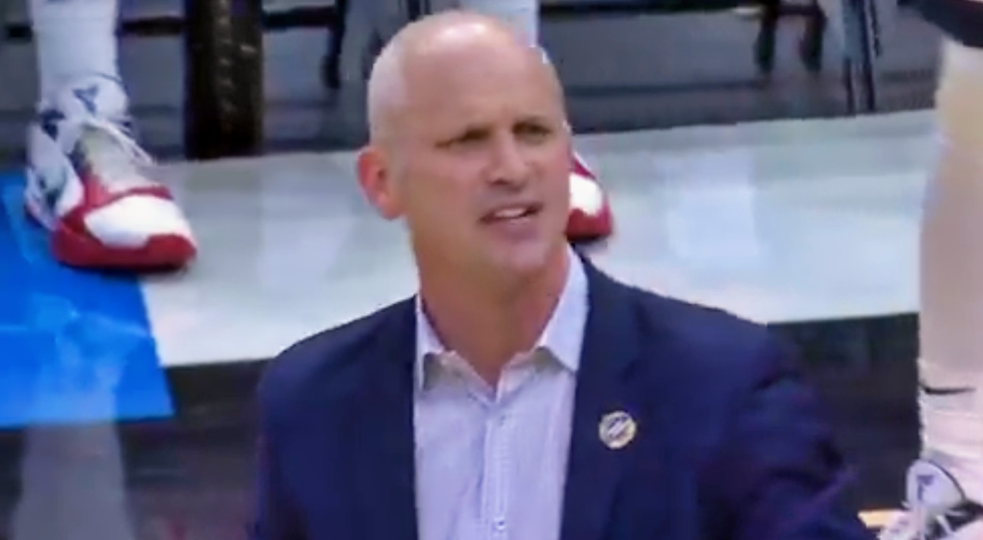 UConn Huskies HC Dan Hurley Trolls Ref With Savage Comment After ...