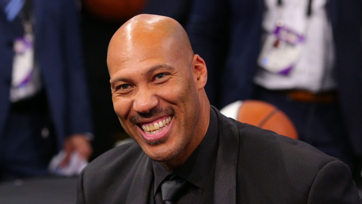 LaVar Ball Casually Exposes LaMelo, LiAngelo, and Lonzo Over Their Wild ...