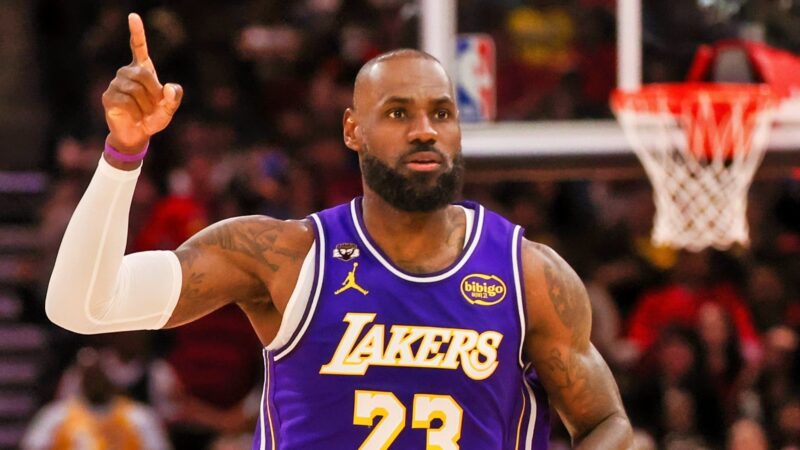Is LeBron James Playing Tonight Against the Magic? Latest Injury Update ...