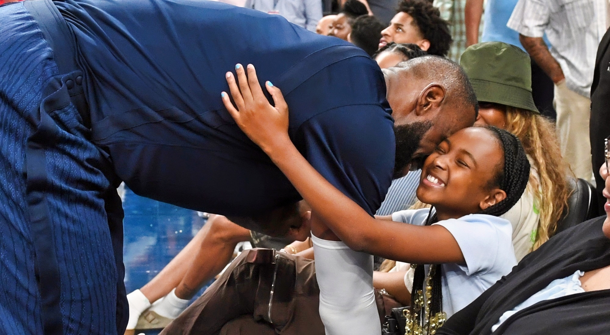 LeBron James Calls Daughter Zhuri His Road Game Good-Luck Charm After ...
