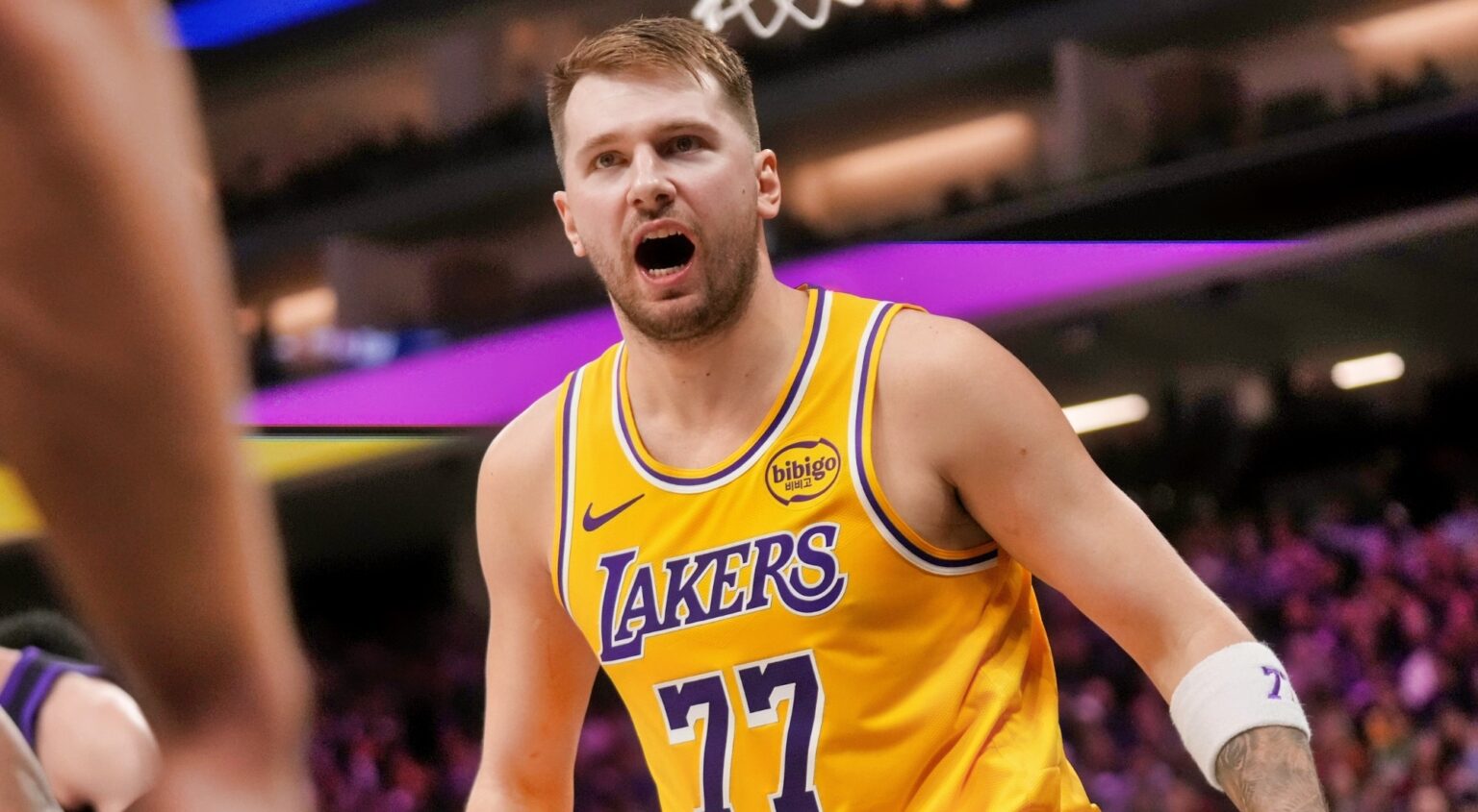 NBA Analyst Calls Out Shai Gilgeous-Alexander and Luka Doncic Over MVP Case