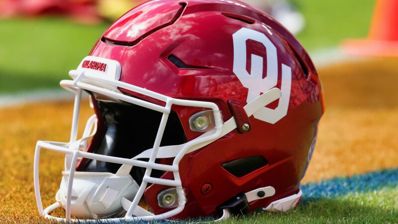 Five-Star DL Emerging as Early Favorite to Land With Oklahoma Sooners ...