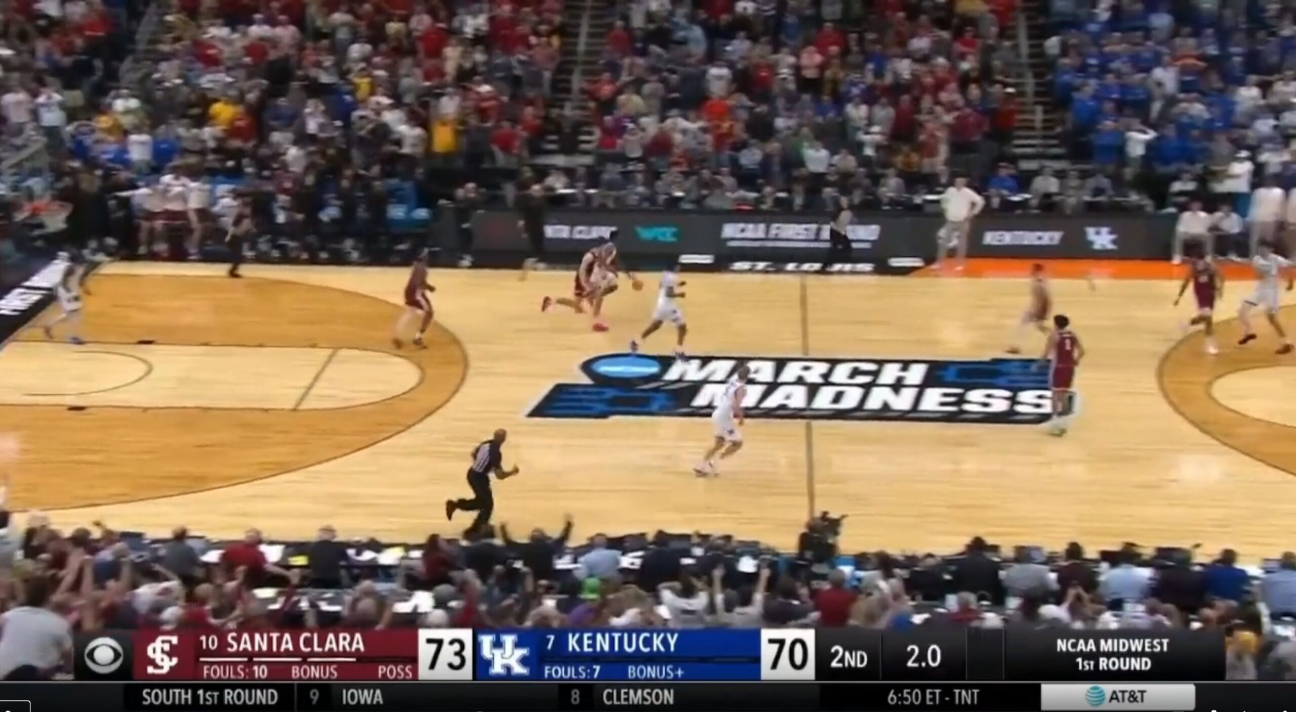 Suspicious College Basketball Fans Think They Have Evidence Proving SCU ...