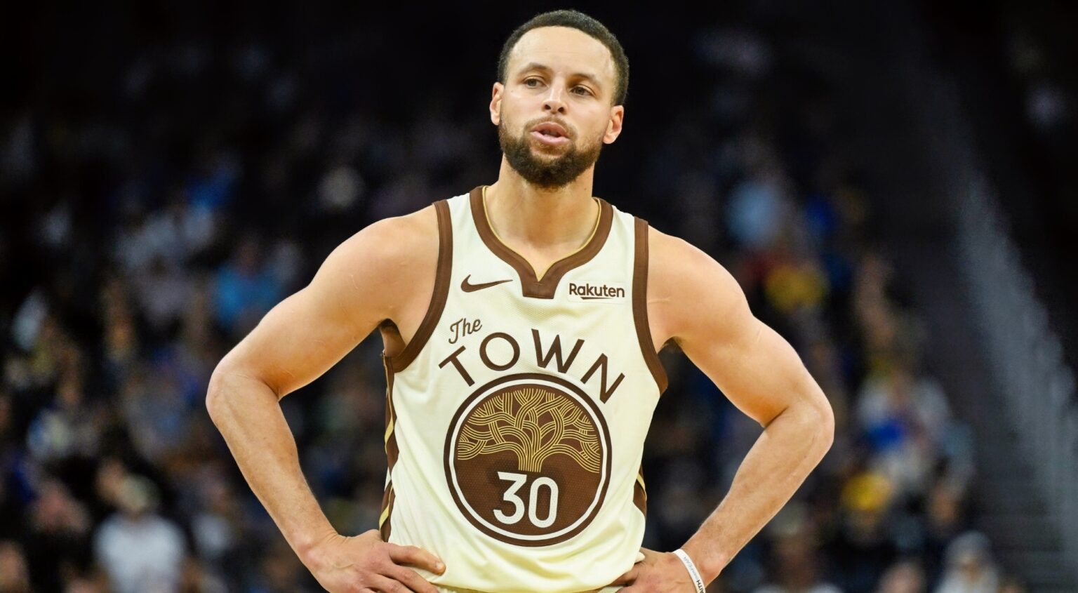 Insider Raises Major Question About Stephen Curry as Warriors Face ...