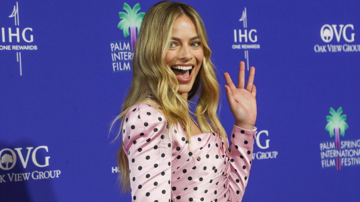 Everyone’s Freaking Out Over Margot Robbie’s Latest Appearance – What ...