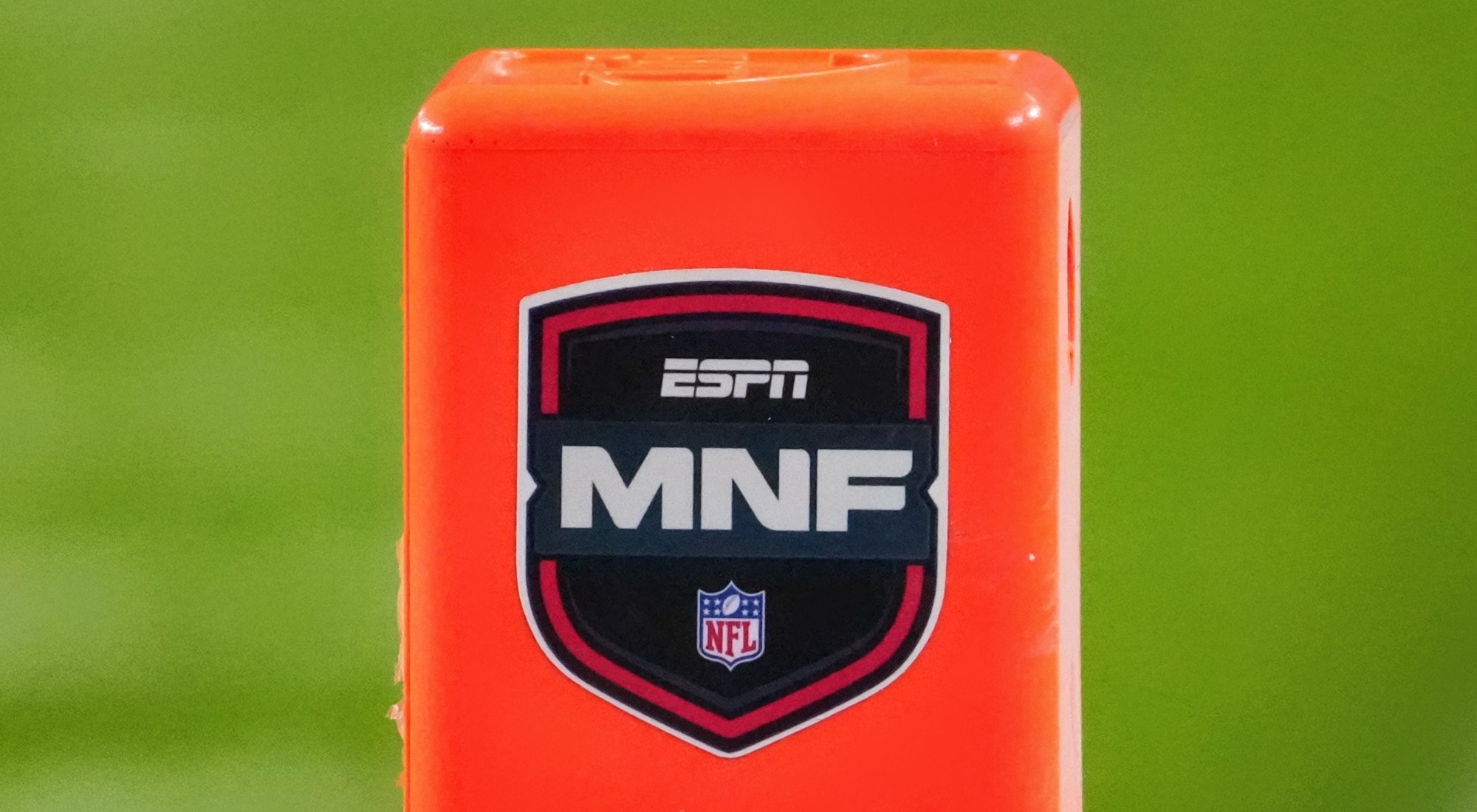 NFL Announces Massive Change To 'Monday Night Football' That's A Win ...