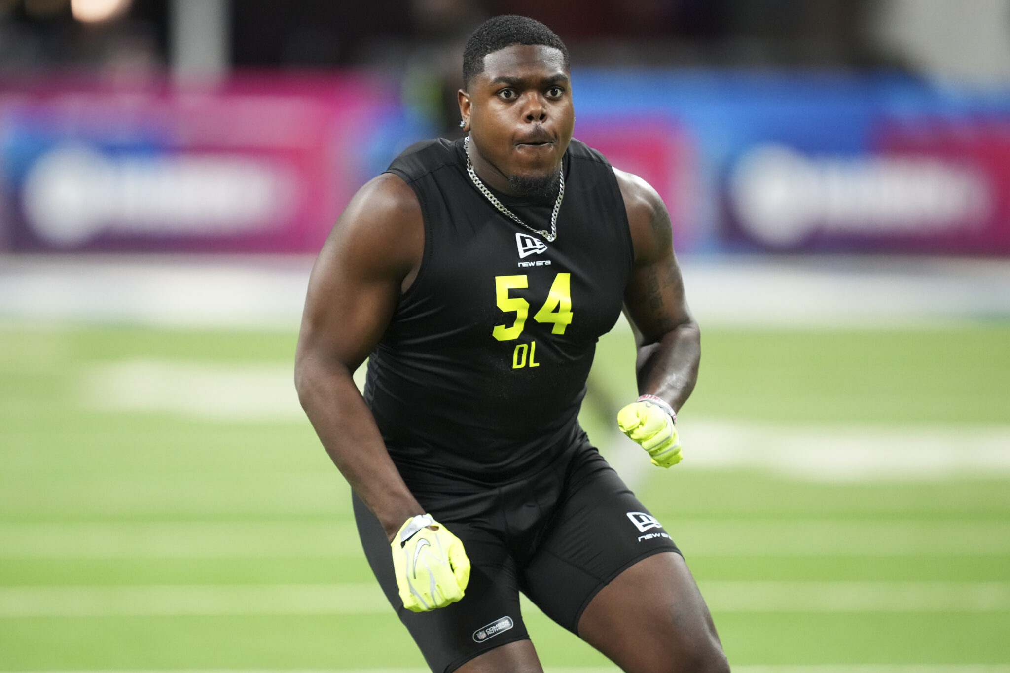 Where Is LT Overton From? All You Need To Know About Alabama Crimson ...