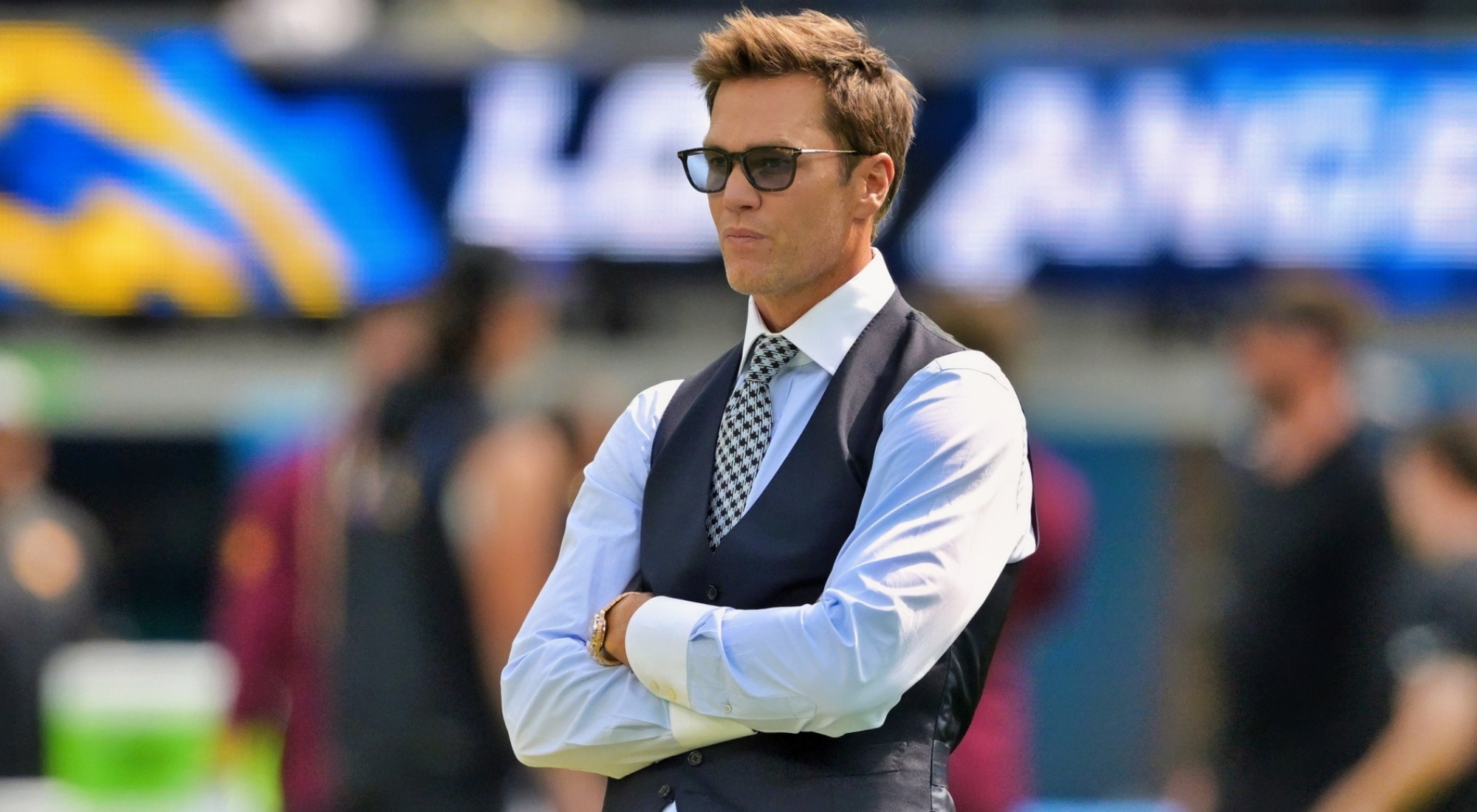 Tom Brady Sparks Dating Rumors With Popular Swimsuit Model In Her 20s