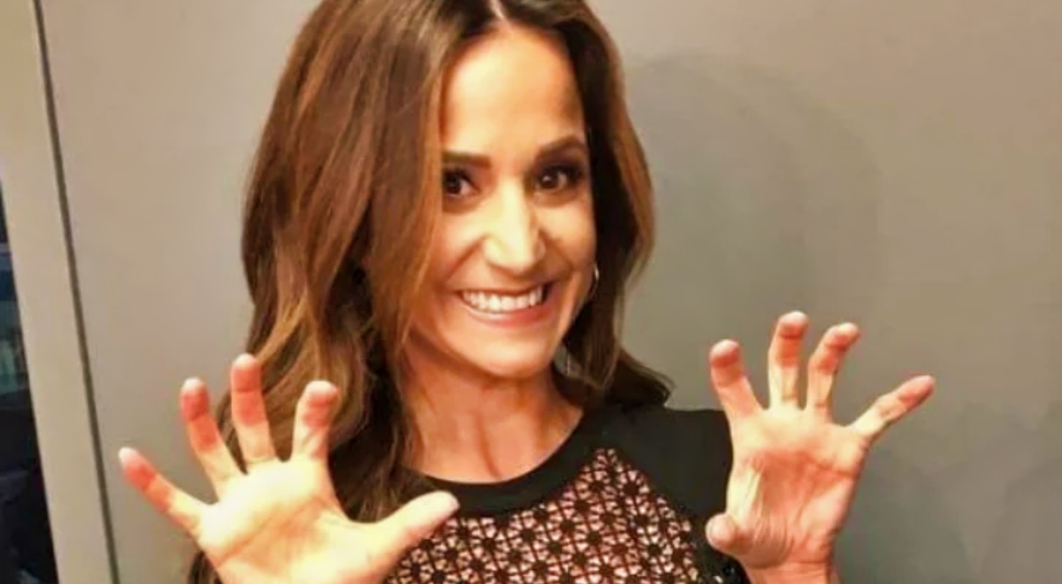 “We Know What You’ve Been Up To For Years” - Female NFL Reporter ...