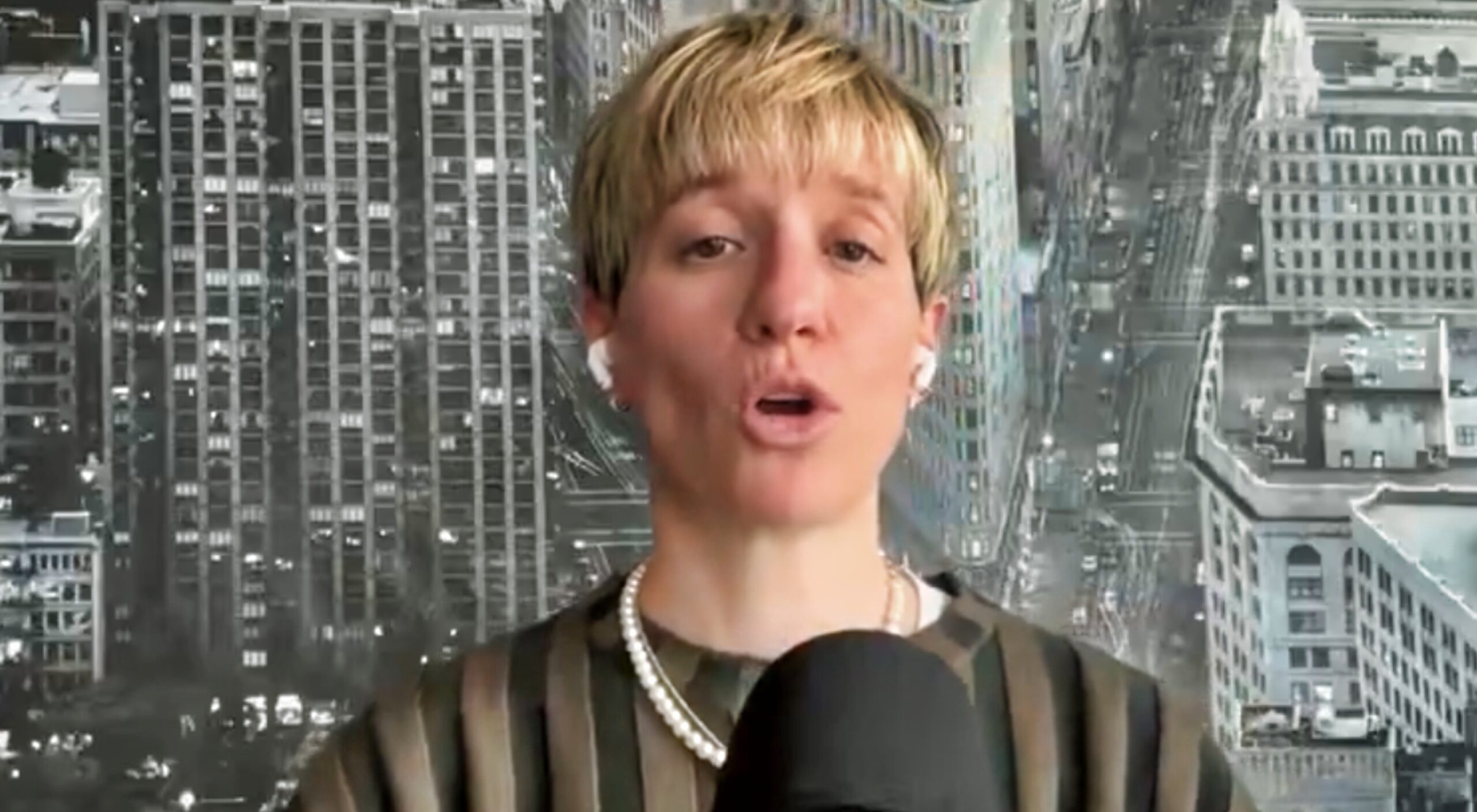 Things Got Awkward As "Insufferable" Megan Rapinoe Hosted Her First ...