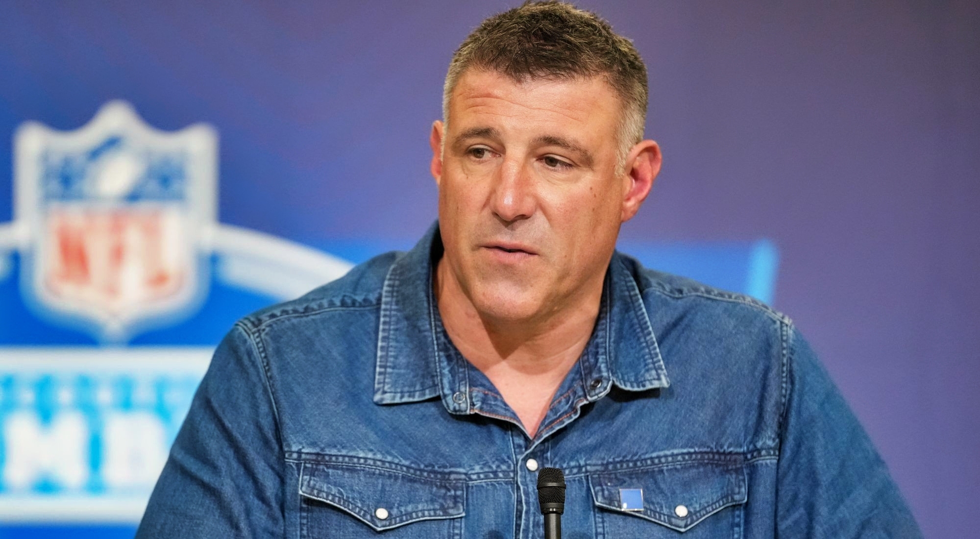 Mike Vrabel Skips Press Conference Amid Affair Rumors