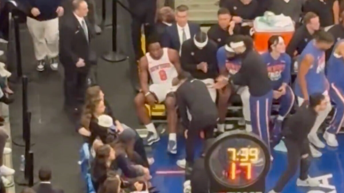 OG Anunoby Shakes Off Ankle Scare in Bizarre Fashion as Teammates Step ...