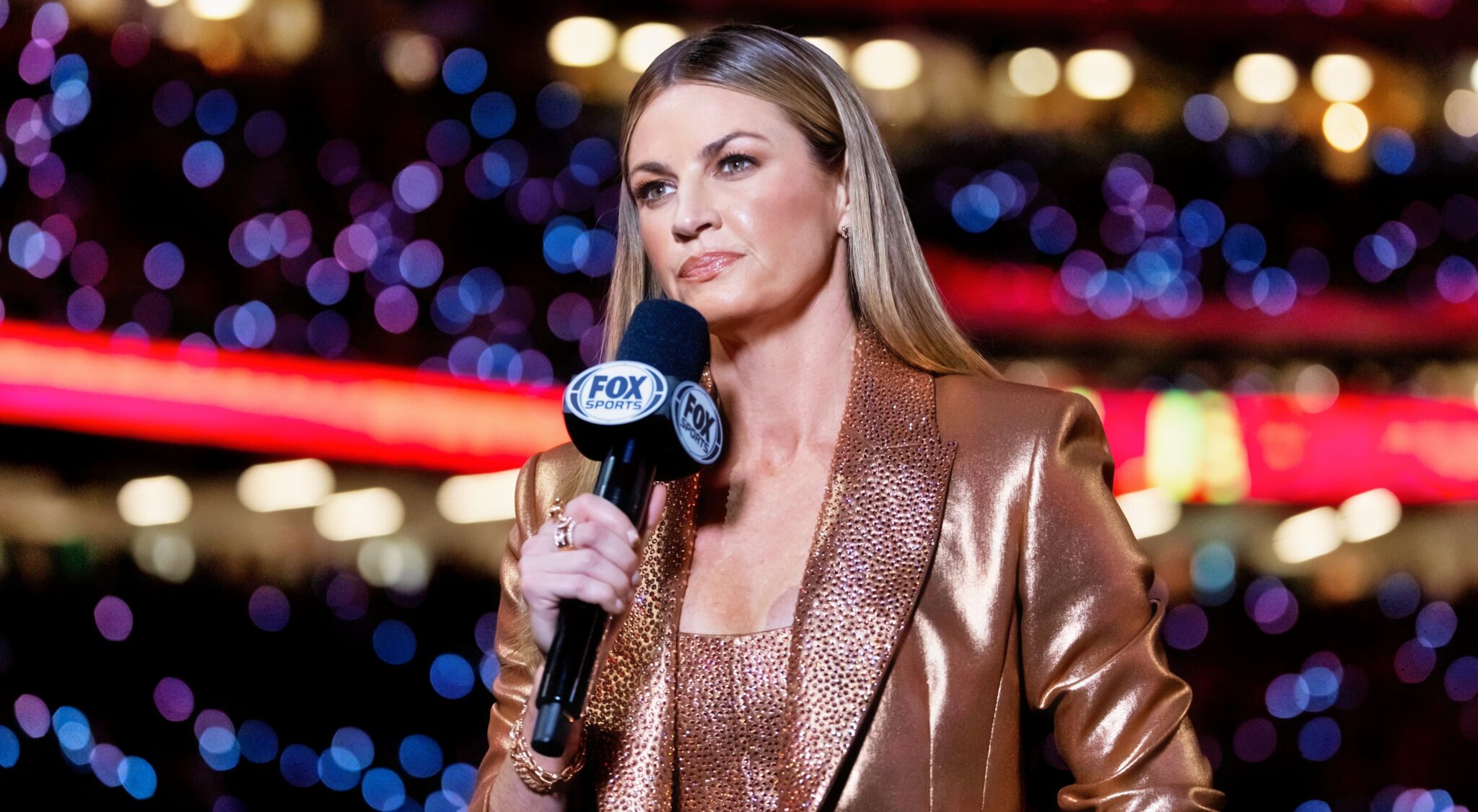 Erin Andrews Opens Up About Difficult Struggle She's Going Through In ...