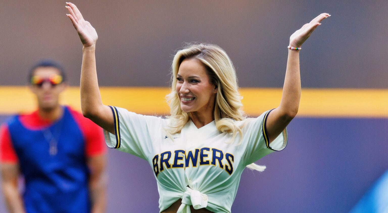 "Mom's A Baddie" — Paige Spiranac's Mother's Day Photo Is Blowing Up On ...