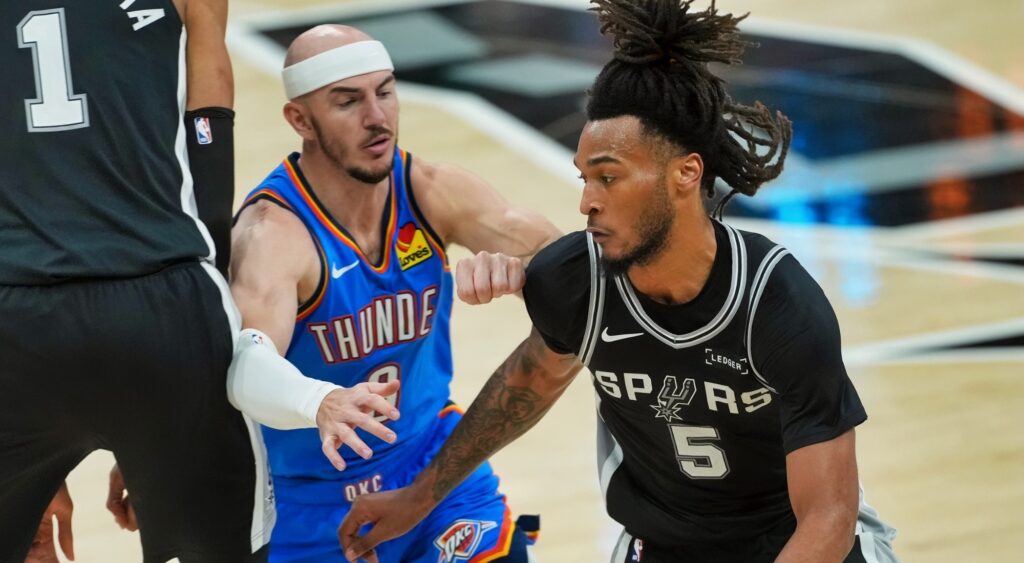 Entire Arena Erupts Over Unreal Stephon Castle Lob Dunk on Shai ...