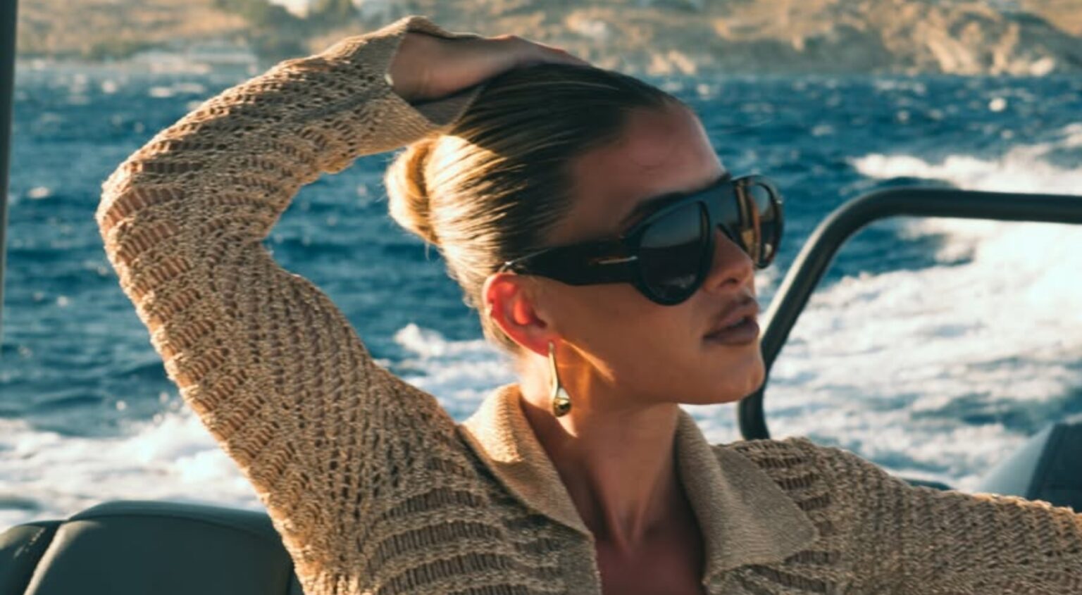 Former Peloton Instructor Kendall Toole Shines in Sexy Swimsuit Look ...