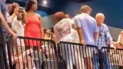 “Racist Karen” Threw A Woman’s Phone On The Floor And Instantly Got ...