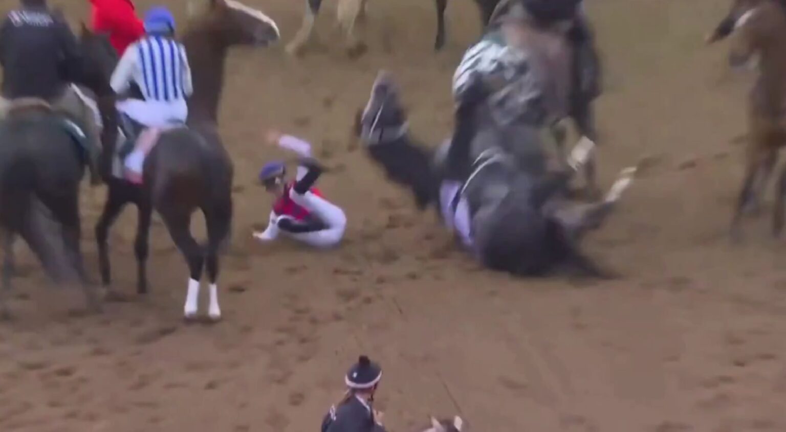 Horse Flips, Nearly Crushing Jockey During Horrific Scene At The ...