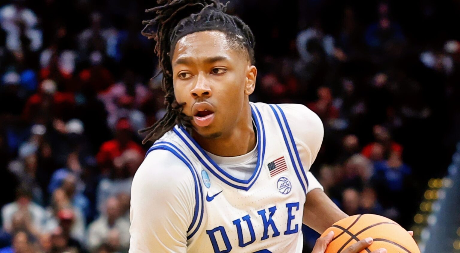 Who Raised Isaiah Evans? Inside the Inspiring Story of the Single ...
