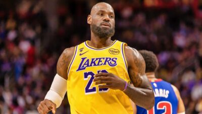 New Report Suggests the Lakers Could Bring Back One of LeBron James ...