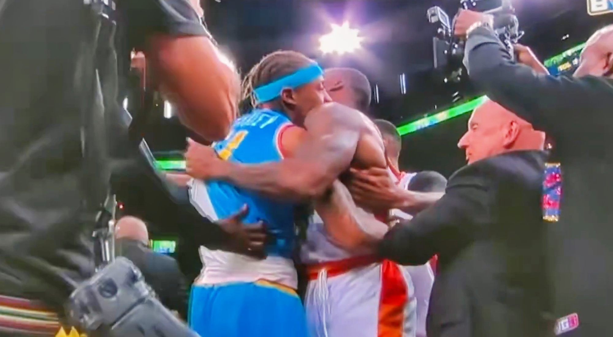 Michael Beasley, Dwight Howard And Lance Stephenson Turned A Big3 Game ...