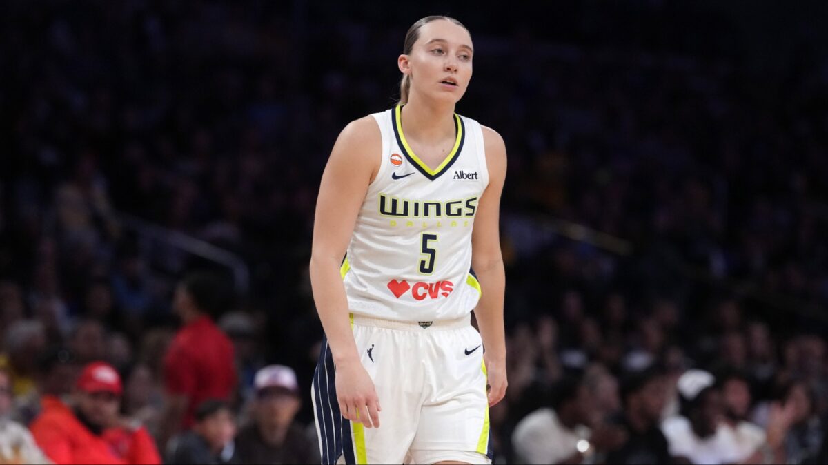 Paige Bueckers Leaves Rest of the WNBA Behind With Mind-Blowing Season Stat
