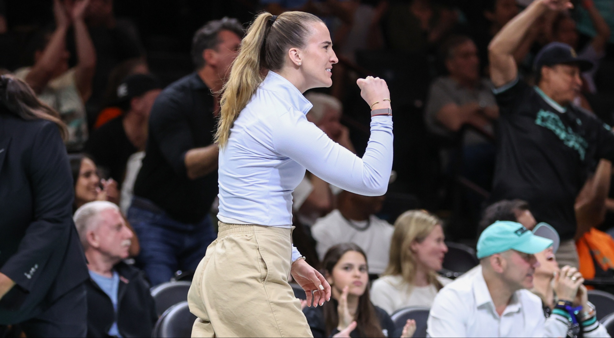 Sabrina Ionescu Goes Viral for Passionate Bench Pep Talk to New York ...