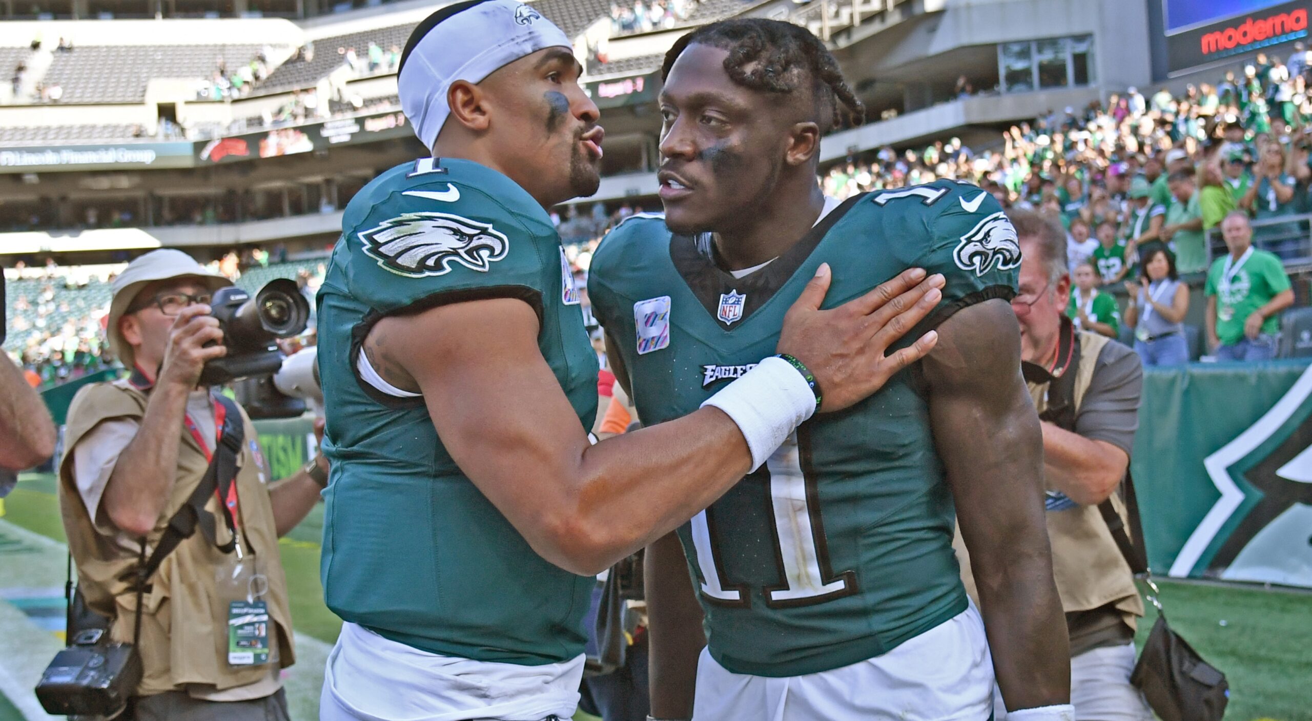 Shocking New Report Claims Eagles Traded AJ Brown Because Of "Love ...